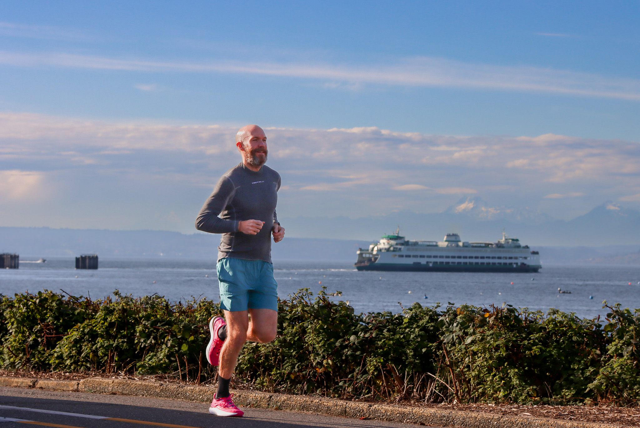 Chris with Ferry (Close) - Christopher Johnson - Strength Running